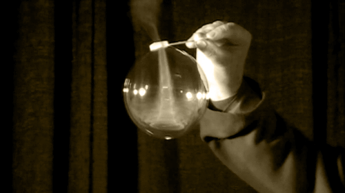 I made a cinemagraph of a Tom Noddy bubble vortex (xpost r/cinemagraphs ...